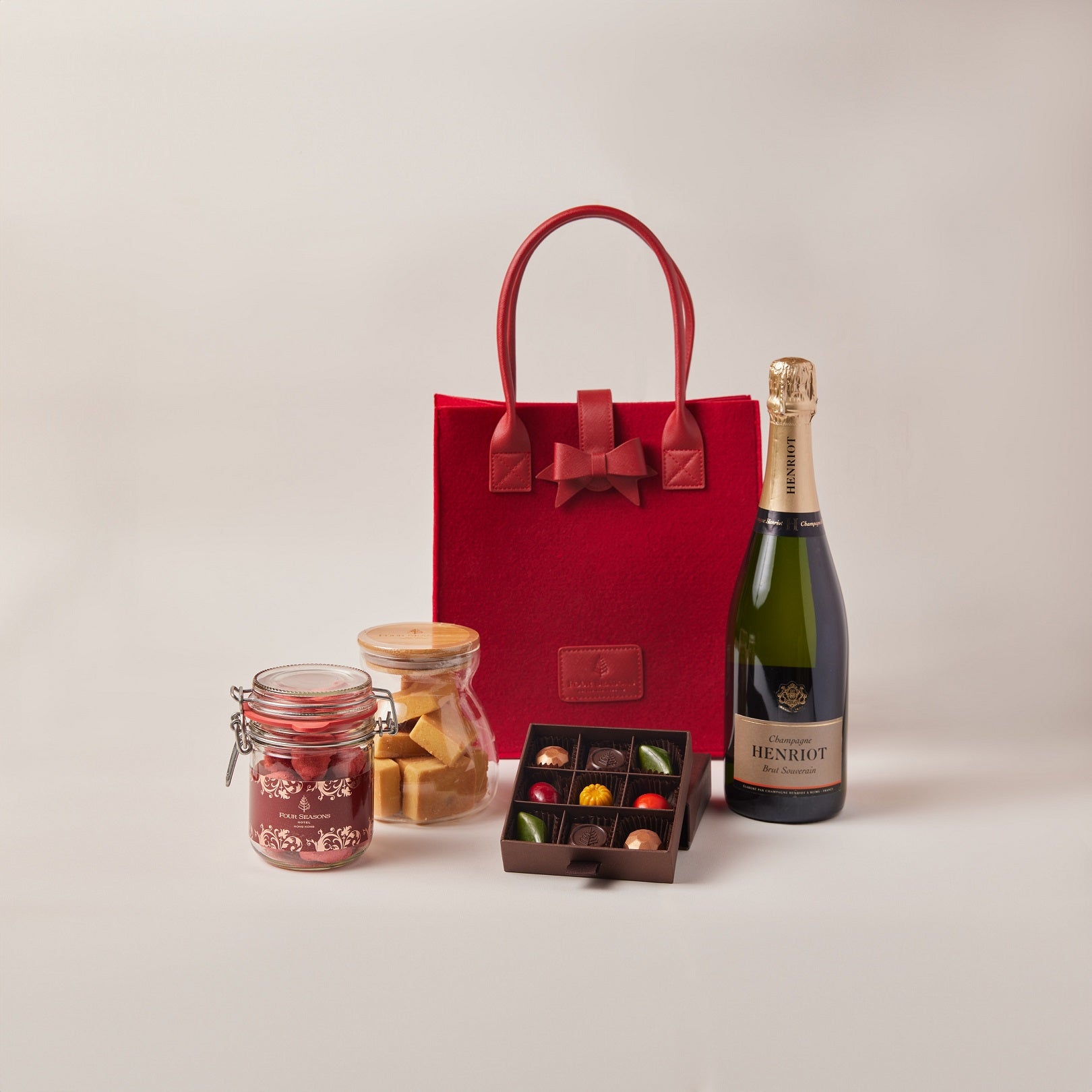 Hamper & Gift Set – Four Seasons Hotel Hong Kong
